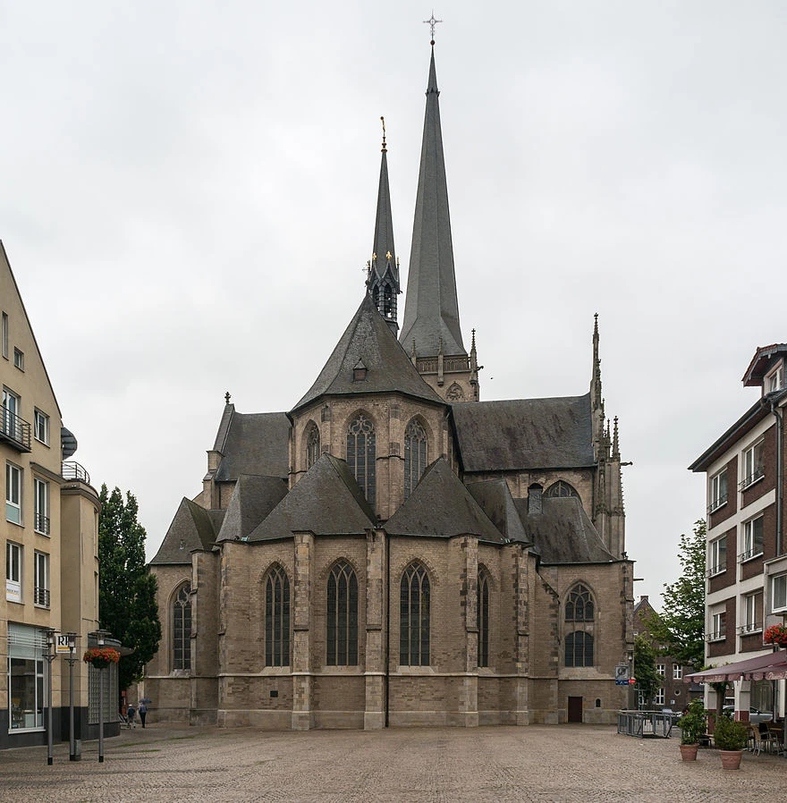 Sint-Andreaskathedraal | Wikistad | Fandom