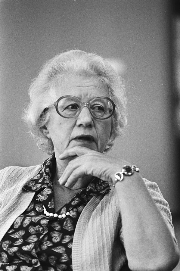 Edith Stibbe | Wikistad | Fandom