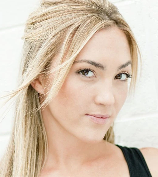 Avery Barnett | Stage48 Fanon Wiki | Fandom