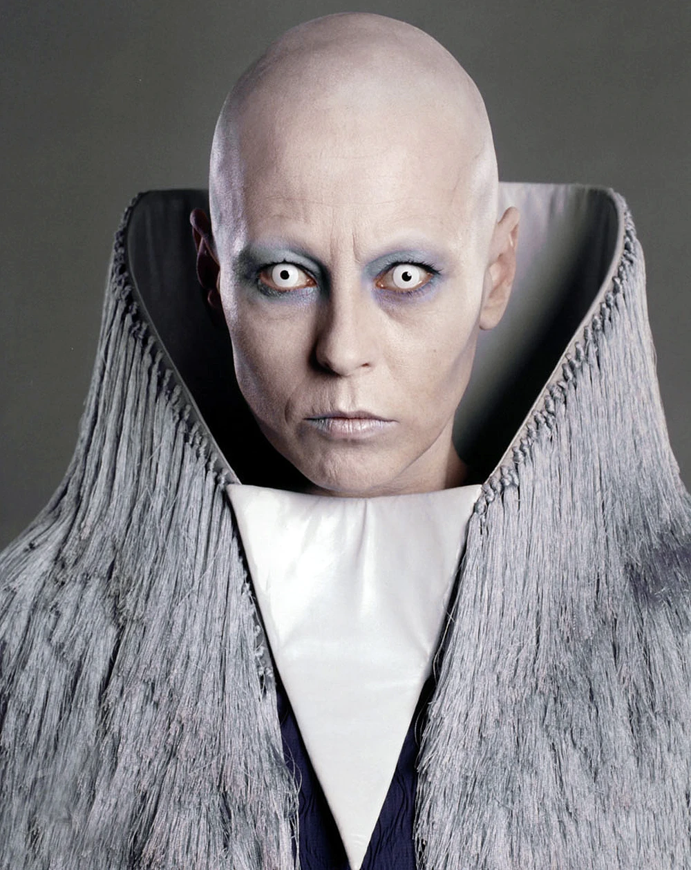 Sly Moore | Star Wars Canon Wiki | Fandom