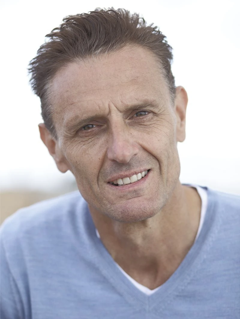 Steve Overton | Star Wars Canon Wiki | Fandom