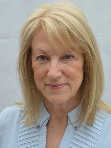 Sandra Capel | Star Wars Canon Wiki | Fandom