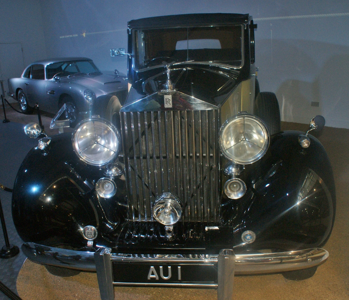 Goldfinger's Phantom III | Star cars Wiki | Fandom