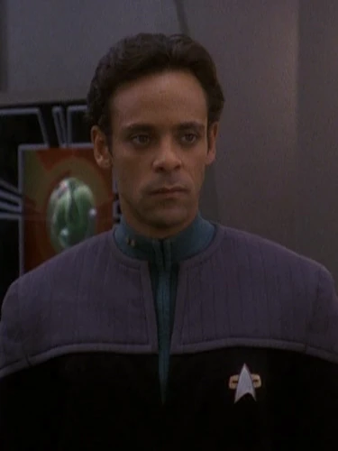 Julian Bashir | Starfleet Database Wiki | Fandom