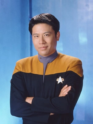 Harry Kim | Starfleet Database Wiki | Fandom