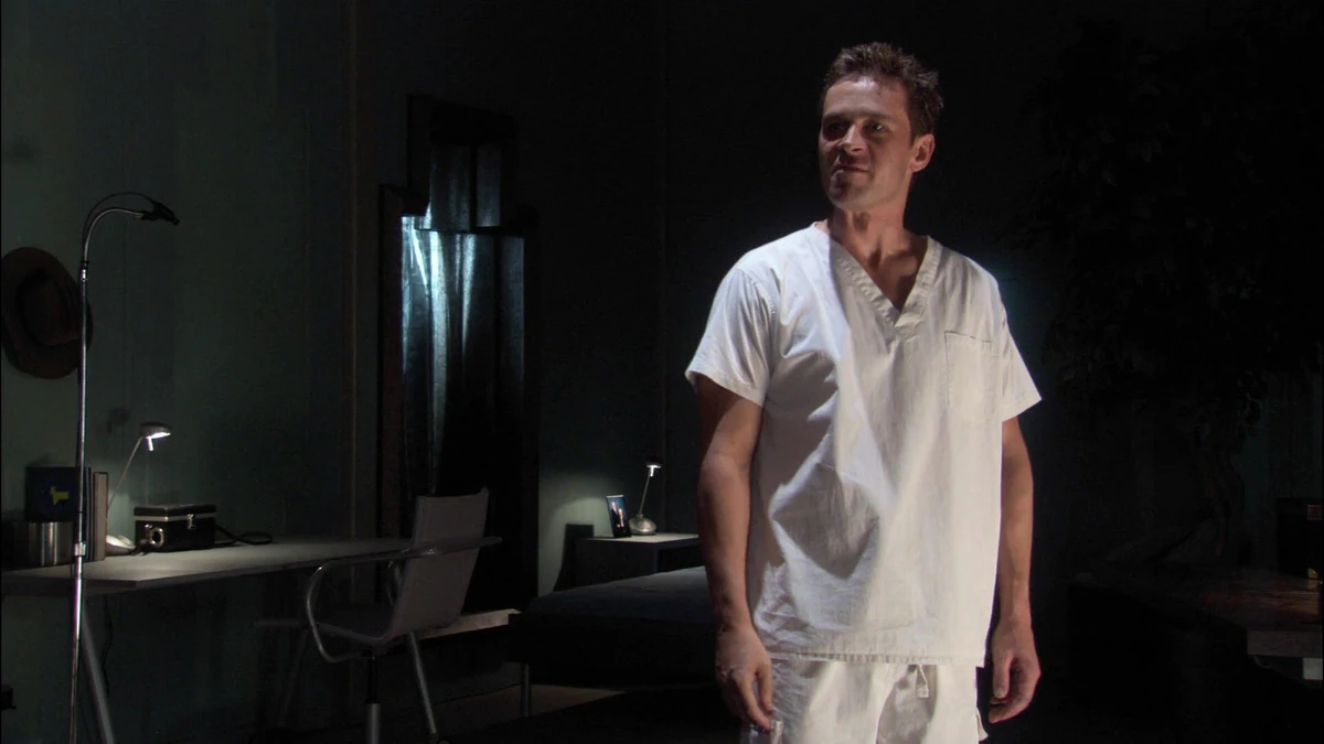 Michael Kenmore's quarters | SGCommand | Fandom