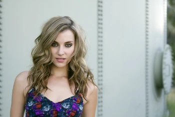 Emma Lahana | SGCommand | Fandom