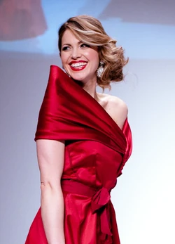 Pascale Hutton | Wiki Stargate | Fandom