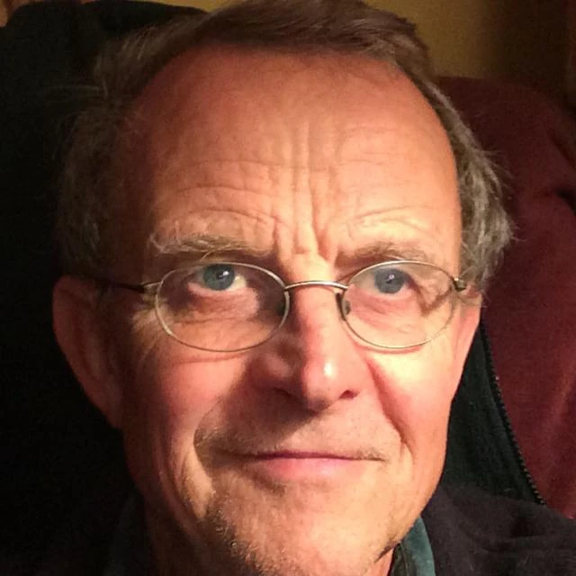 Paul Batten | SGCommand | Fandom