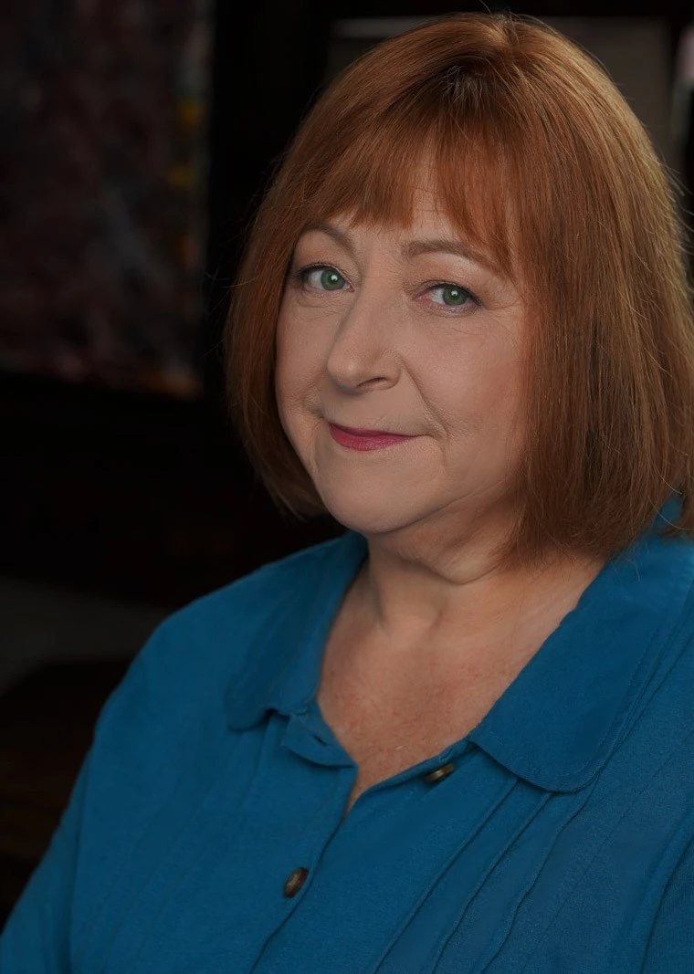 Lynne Ashe | Stargirl Wiki | Fandom