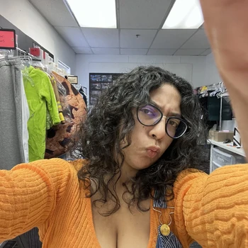 Mariah Harrison | Team StarKid Wiki | Fandom