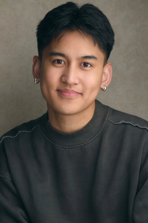 Renz Cardenas | Starlight Express the Musical Wiki | Fandom