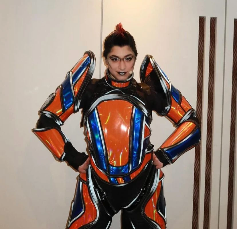 Orange Flash | Starlight Express the Musical Wiki | Fandom