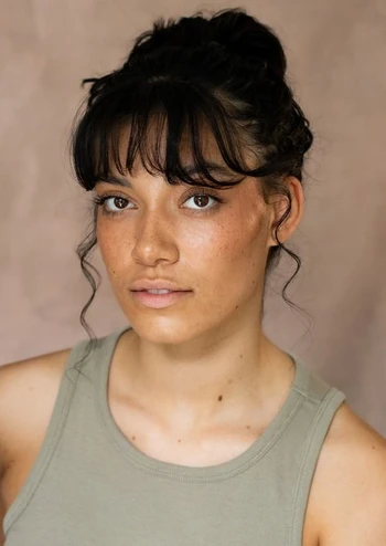 Lara Vina Uzcatia | Starlight Express the Musical Wiki | Fandom