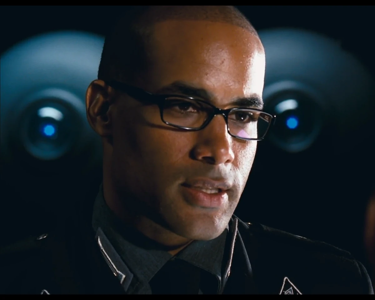 Dix Hauser | Starship Troopers Wiki | Fandom