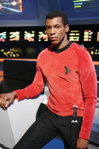 Travis Mayweather (mirror) | Memory Beta, non-canon Star Trek Wiki | Fandom