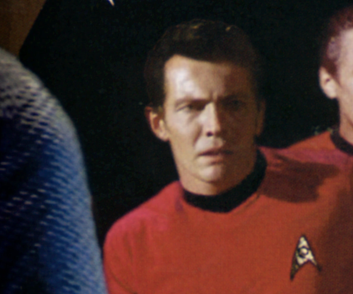 Davis (security) | Memory Beta, non-canon Star Trek Wiki | Fandom