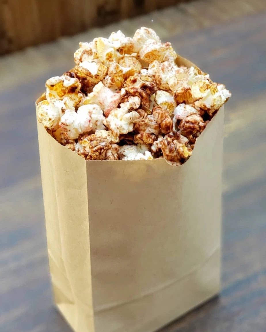 Chocolate Popcorn with Crait Red Salt | Wookieepedia | Fandom