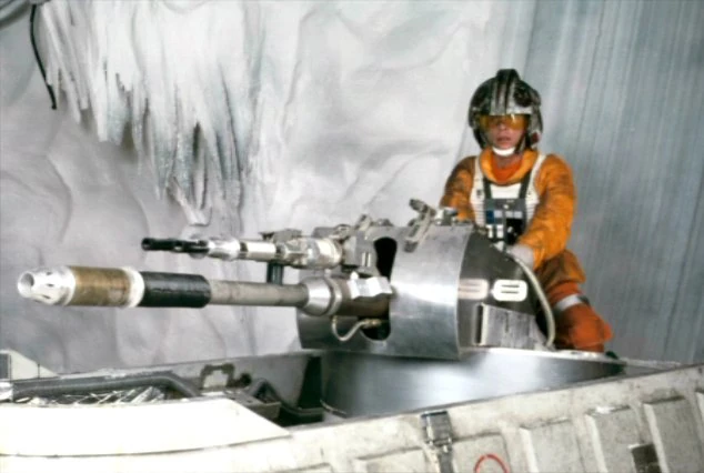 LC-10bW | Star Wars Wiki | Fandom