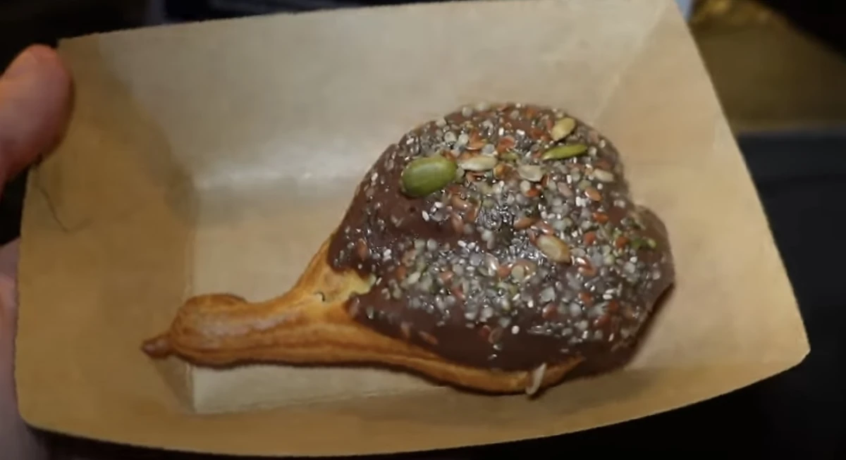 Caramel-filled Éclair | Wookieepedia | Fandom