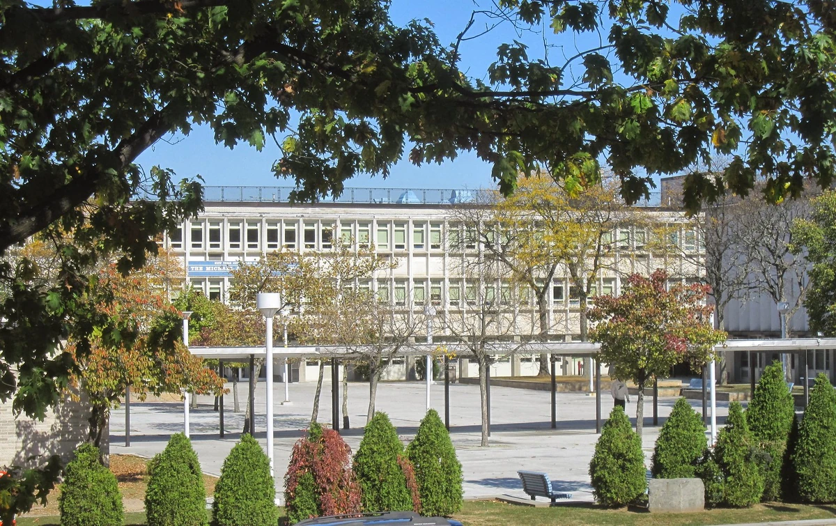 Michael J. Petrides | Staten Island High Schools Wiki | Fandom