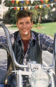 Jeanette Robbins Sasha Mitchell