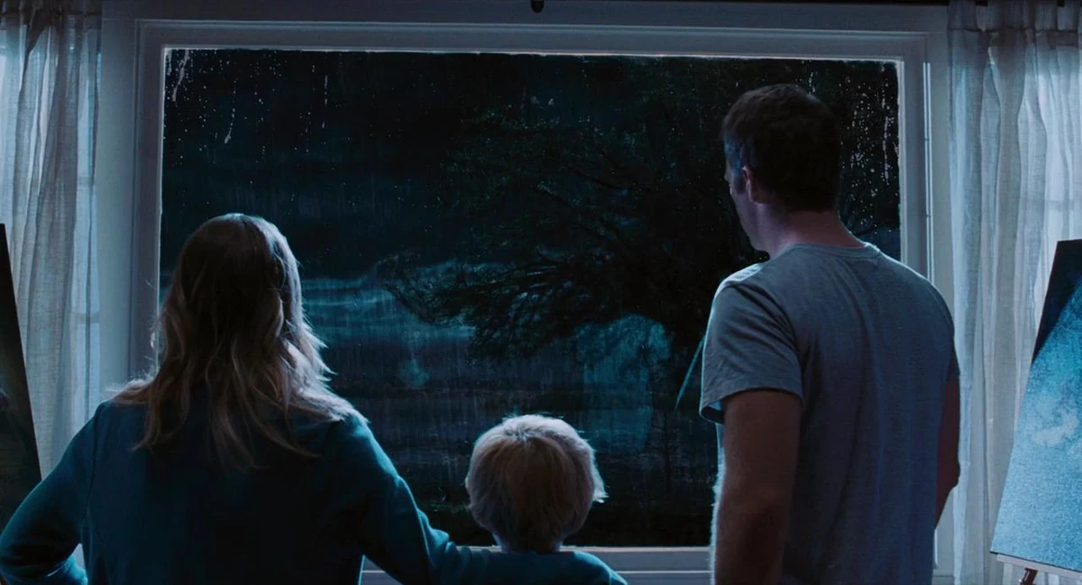 The Storm | Stephen King's The Mist Wiki | Fandom