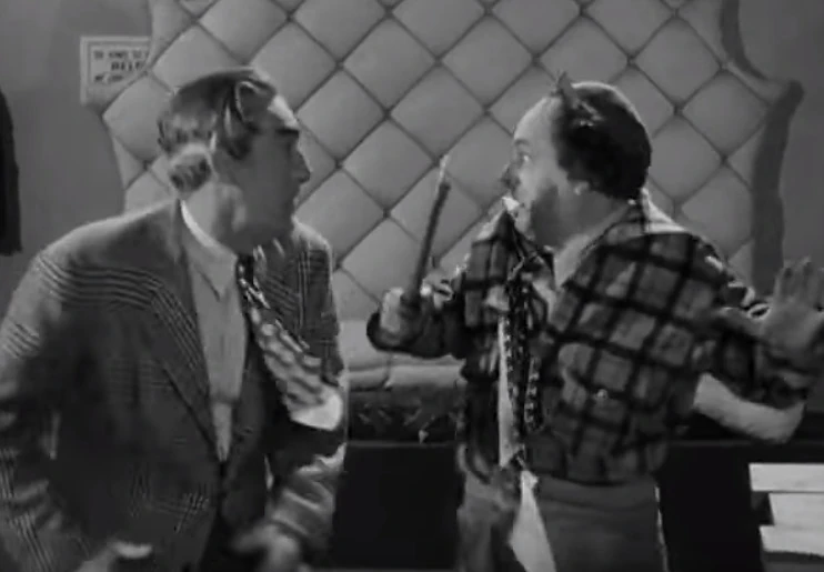 Red (Hugs and Mugs) | Stooges Wiki | Fandom