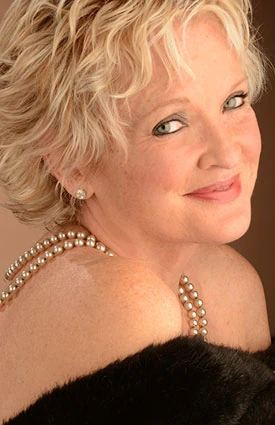 Laura Queen (Brotherly) | Stories By Jayson Wiki | Fandom