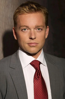 Robert Queen (Brotherly) | Stories By Jayson Wiki | Fandom