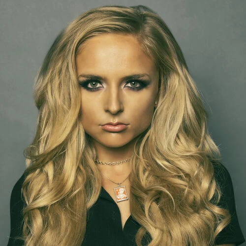 Mackenzie O'Guin | Strange Music Wiki | Fandom