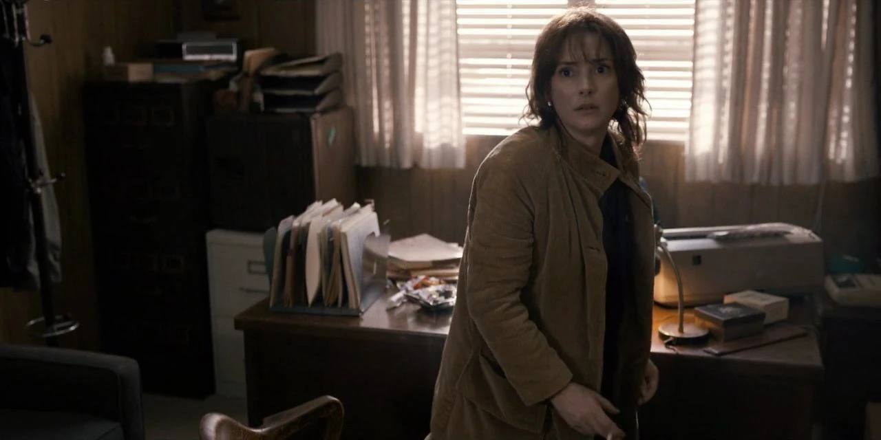 Joyce Byers Stranger Things