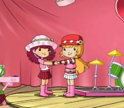 Peppermint Fizz Strawberry Shortcake