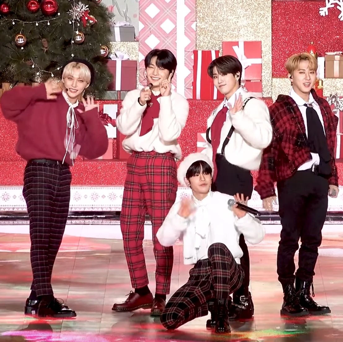 Merry Christmas In Advance | Stray Kids Wiki | Fandom