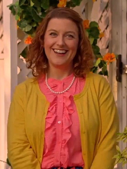 Bethany Peters | Stuck in the Middle Wikia | Fandom