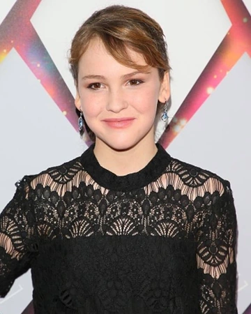 Talitha Bateman | Stuck in the Middle Wikia | Fandom