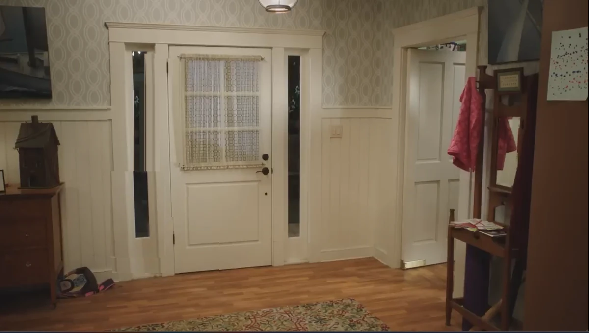 Diaz Residence/Gallery | Stuck in the Middle Wikia | Fandom