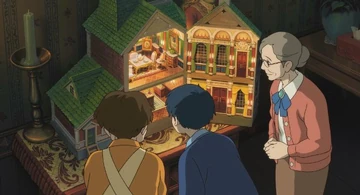Totoro Doll House