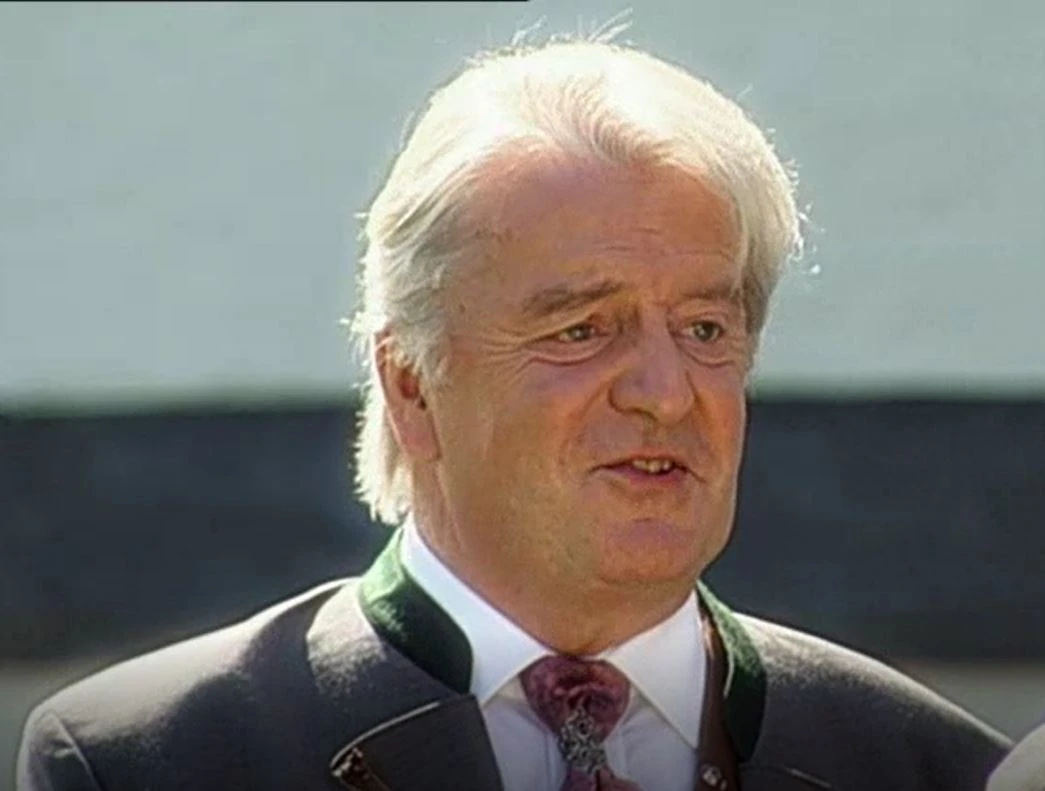 Karl Strobl | Sturm der Liebe Wiki | Fandom