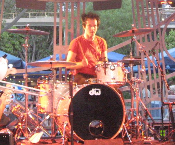 Derek Lee Rock | Suburban Legends Wiki | Fandom