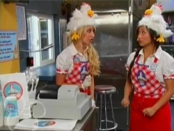 Cluck Bucket | The Suite Life Wiki | Fandom