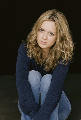 Abigail Mavity | Summerland Wiki | Fandom