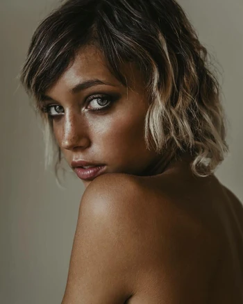 Amanda Campana | Summertime Wiki | Fandom