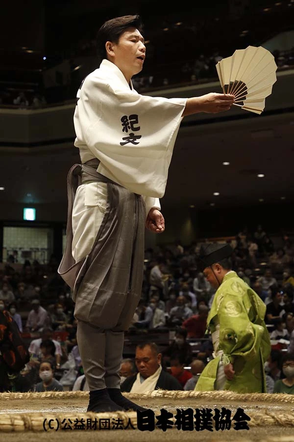 Mitsuaki (yobidashi) | Sumowrestling Wiki | Fandom