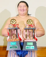 Ichinojo Takashi | Sumowrestling Wiki | Fandom
