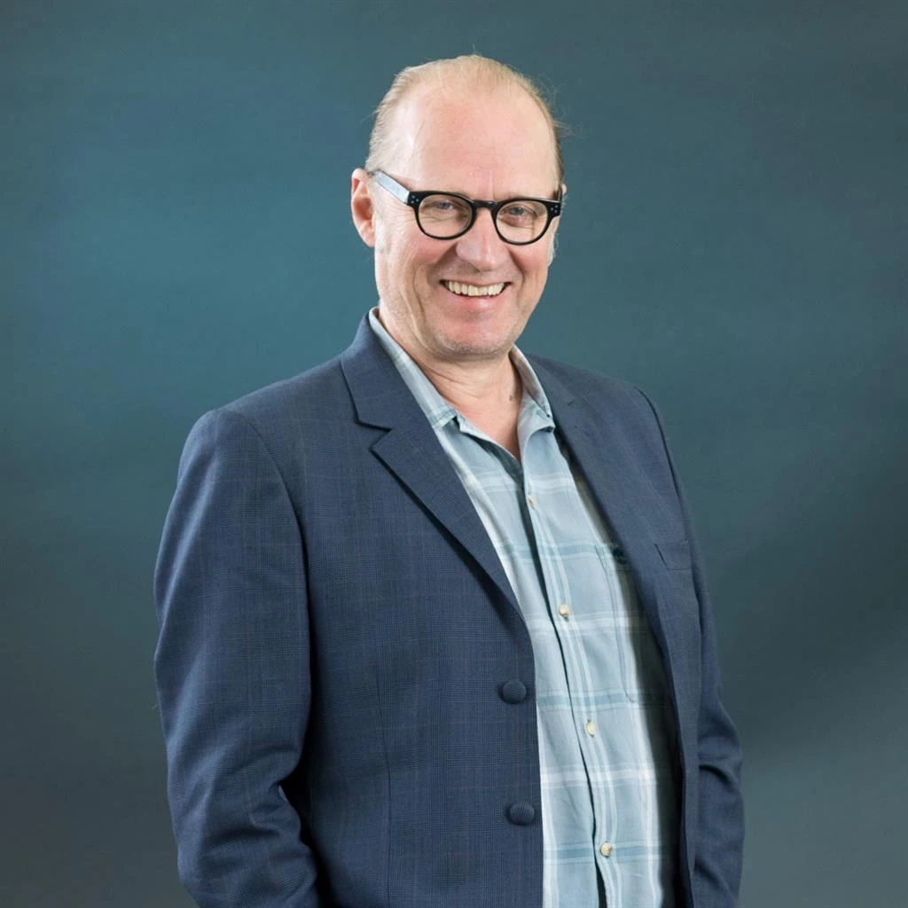 Adrian Edmondson | Cheat Wiki | Fandom