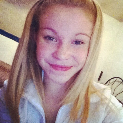 Emma Leas | Super Christina Wiki | Fandom