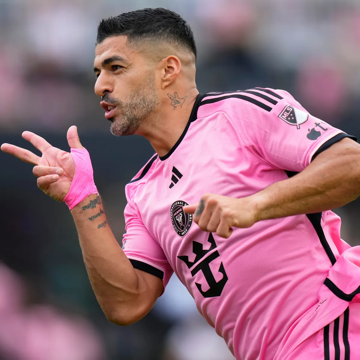 Luis Suárez | Super Soccer Wiki | Fandom