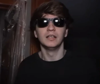 Chester (Life of Luxury) | SuperEpicFailpedia Wiki | Fandom