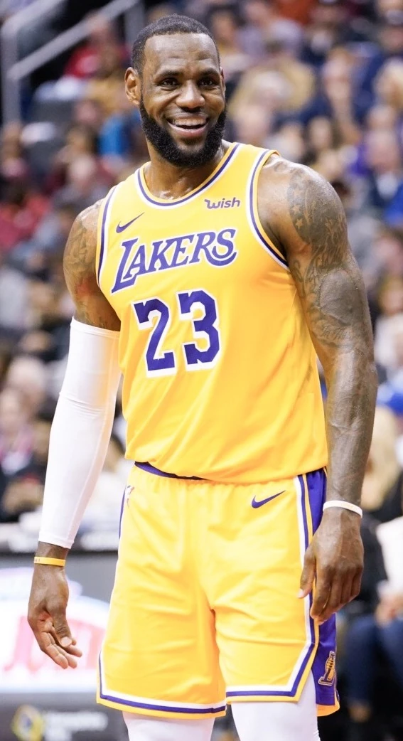 LeBron James | SuperEpicFailpedia Wiki | Fandom